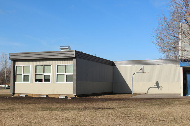 Père Lacombe School - Prologic Construction Ltd.